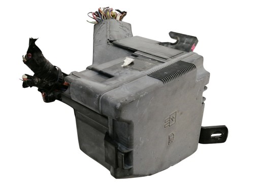 8V5114B144BA SCATOLA RELÈ/FUSIBILI / 1352064 PER FORD FIESTA CB1 TREND ...