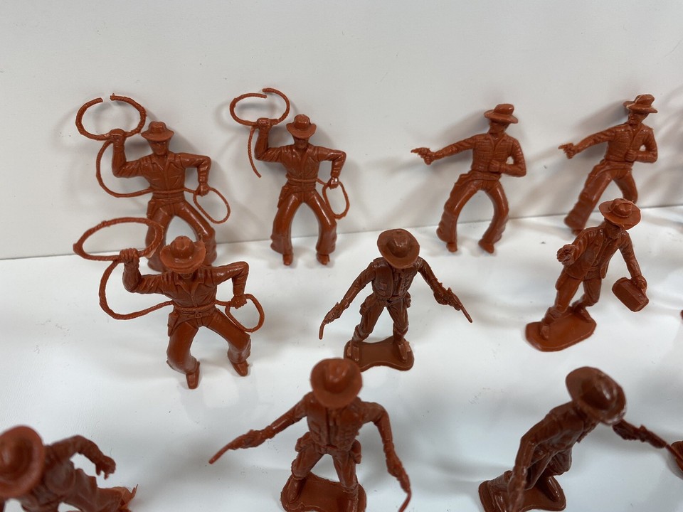 Vintage Plastic Marx Cowboys Red & Brown Wild West Town 25 Figures | eBay