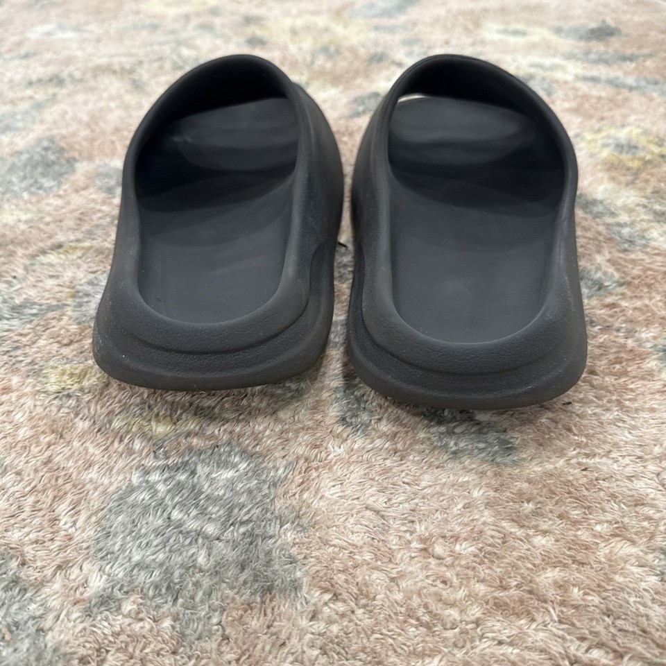 Adidas Yeezy Slide "Dark Onyx" Grey/Black Onyx ID5103 Men's Size 13 | eBay