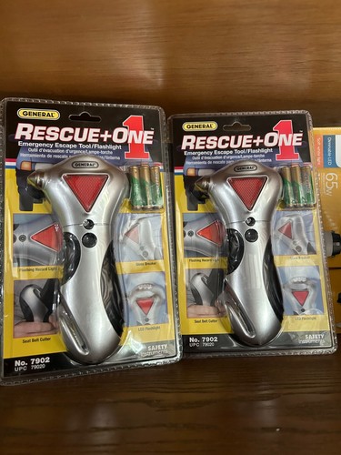 2-pack General Tools 7902 4-in-1 Car Escape Tool Window Breaker Seat ...