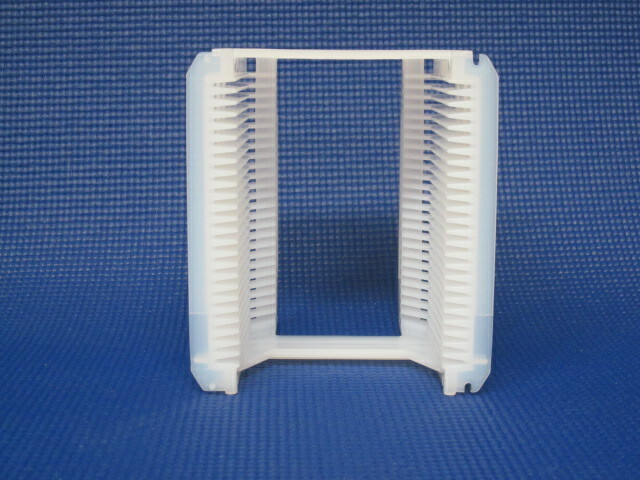 A182-39MLB-0215 Entegris / Fluoroware 100mm (4") 25 slot Wafer Carrier ...