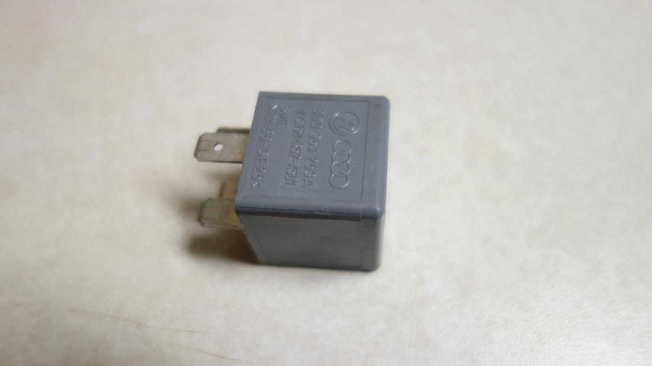 audi vw volkswagen 8d0951253a 8d0 951 253a Relay 373 1b335 | eBay