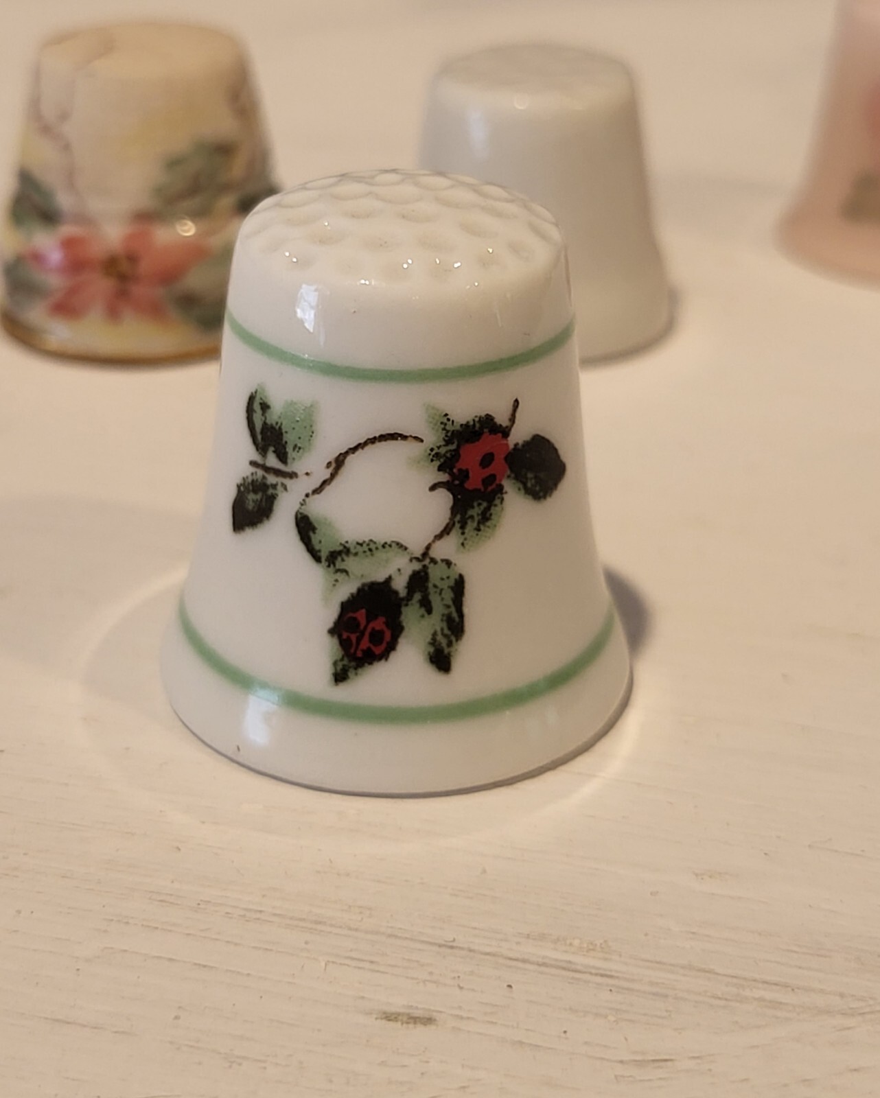 Mixed Lot Porcelain Floral Thimble Set of Four (4) One Pink Heirloom ...