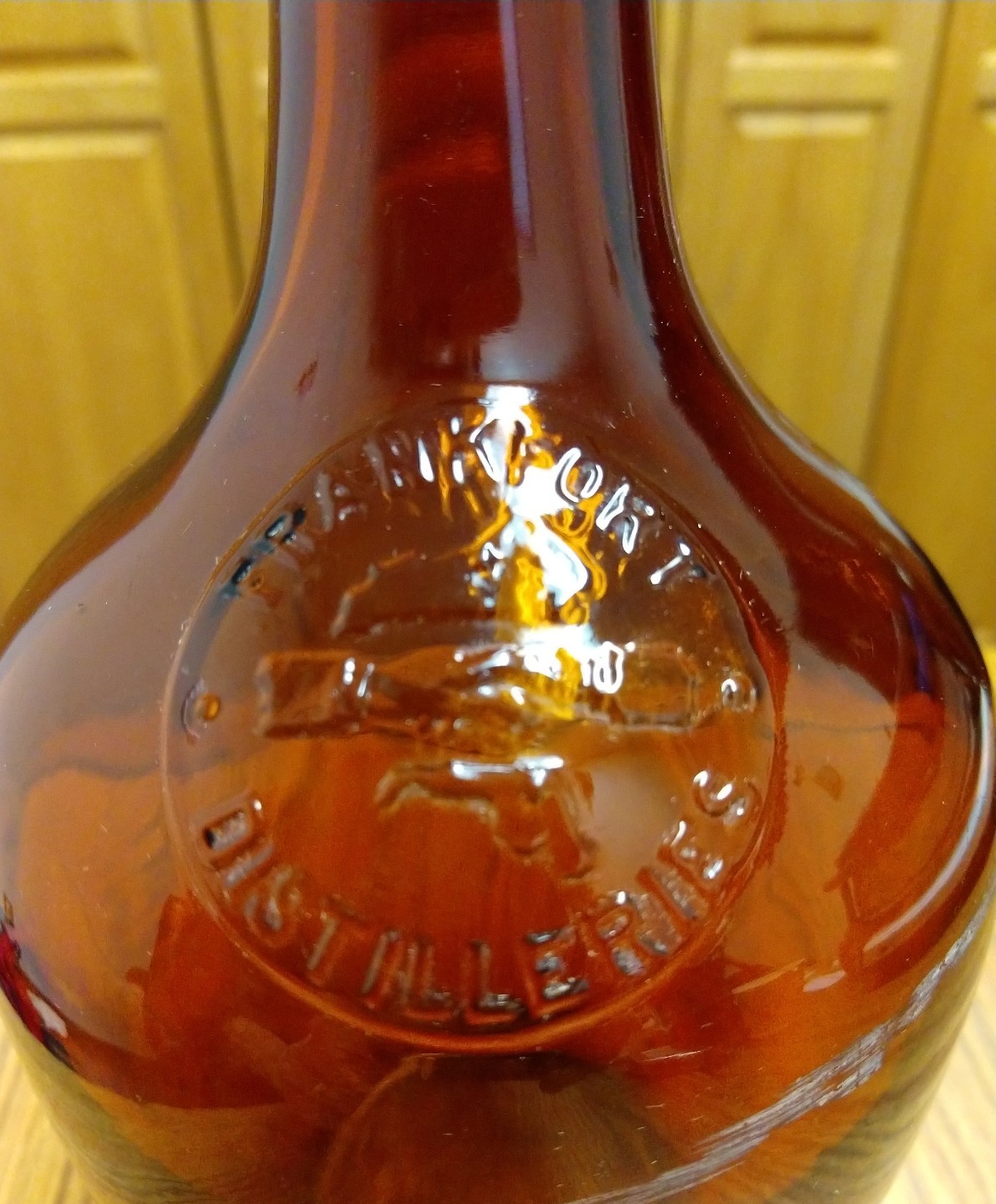 Vintage Frankfort Distilleries Whiskey Amber Glass Bottle, One Quart | eBay