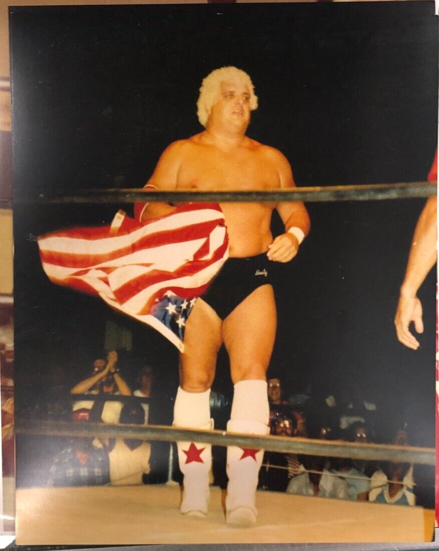 WWE WCW YOUNG DUSTY RHODES UNSIGNED 8X10 PHOTO RARE!!!! | eBay