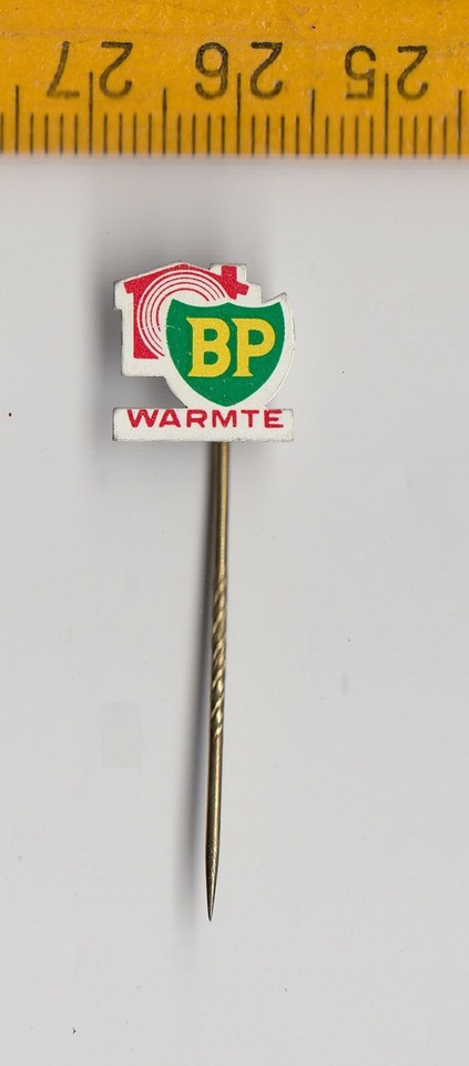Vintage BP Oil Fuel pin badge 1960s Petrol Station British Petroleum ...