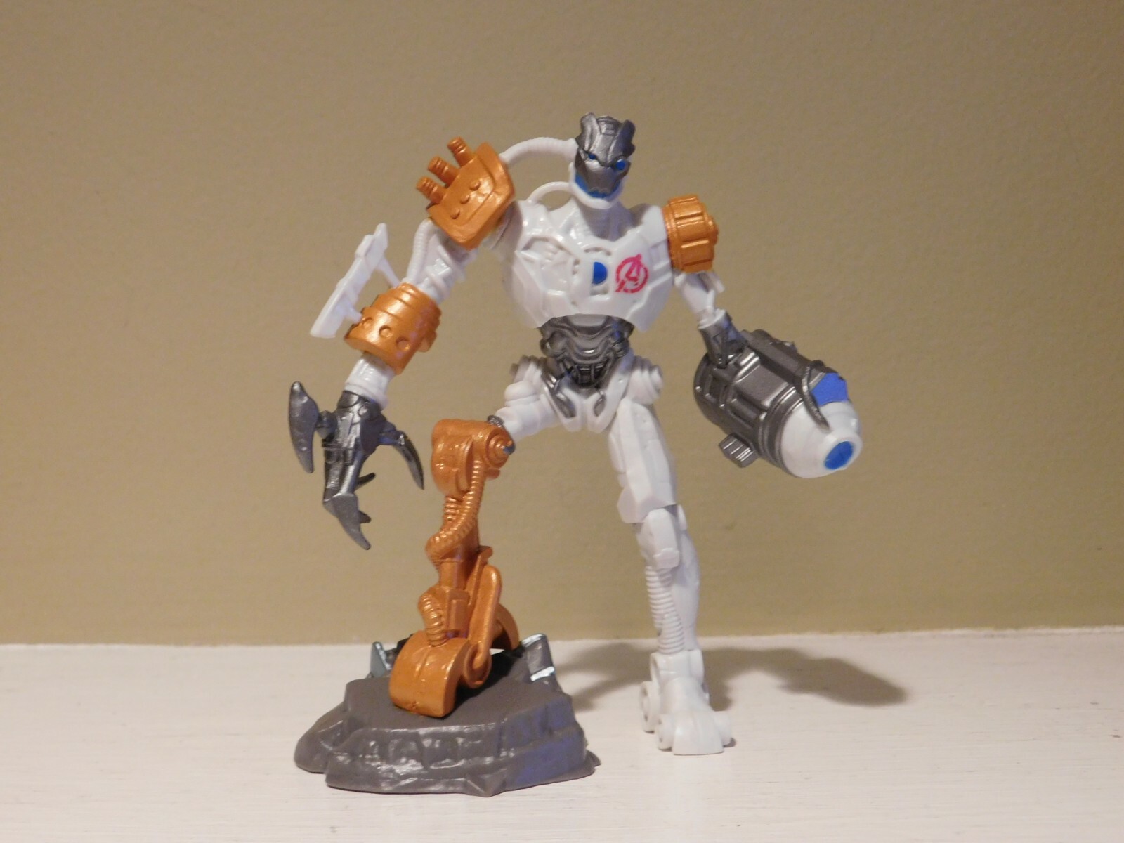 ULTRON BOT 5'' Playmation Marvel Action Figure 100% Complete | eBay