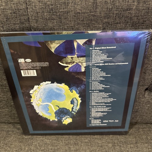 Yes - Fragile - New Super Deluxe 1 x 180g LP + 4 x CD + 1 x Blu-Ray ...