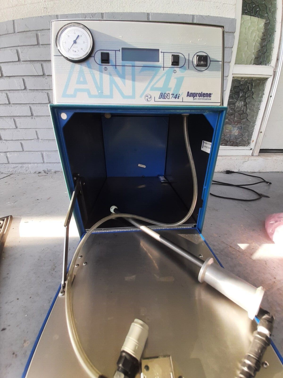 ANDERSEN STERILIZER, Inc AN74i Anprolene Gas Sterilizer Please read ...
