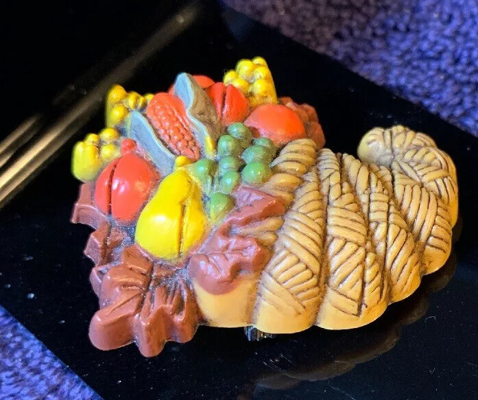 HALLMARK CARDS INC Colorful Harvest & Thanksgiving Cornucopia Pin ...