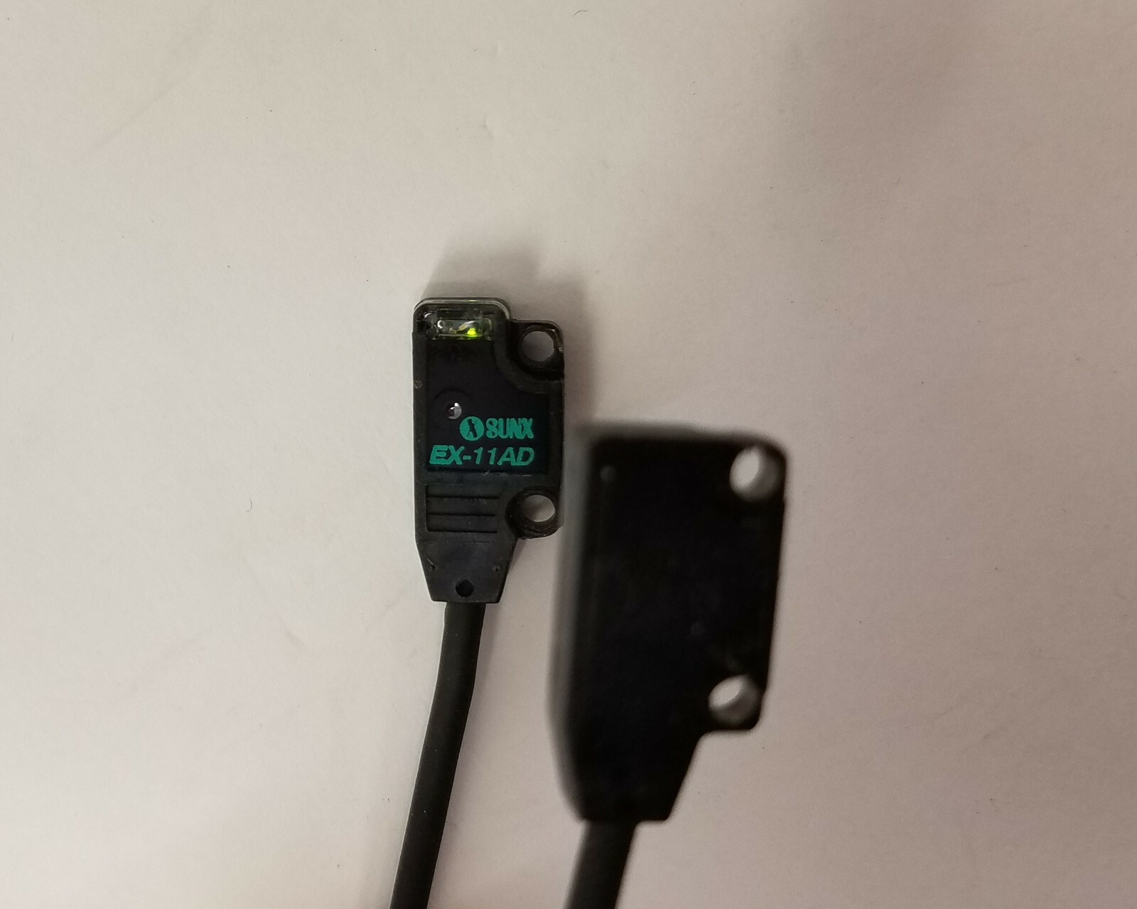 Panasonic SUNX Photoelectric Sensor Pair EX-11AD and EX-11P | eBay