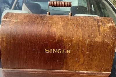 Vintage Singer Model 15-91 Sewing Machine with Case 1930s Model ...