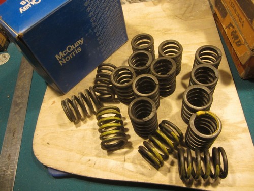 1969 Ford truck F100 Bronco Econoline E100-300 302 eng valve springs | eBay