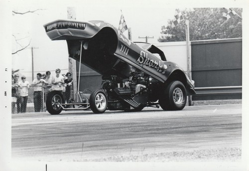 1970s Drag Racing-"The Shark!"-Frank Federici-67 Corvette-392 HEMI-Nat ...