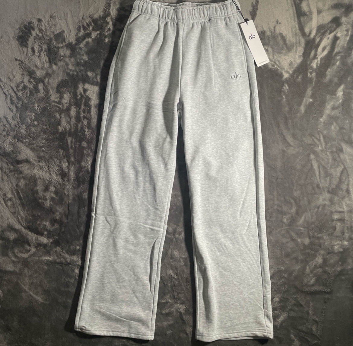 Grey Alo Yoga Tracksuit Set Medium | eBay