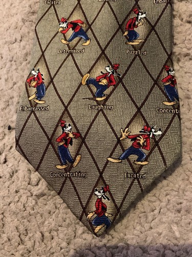 Goofy Tie Mickey & Co Disney Different Poses Shrugging Excited Laughing ...