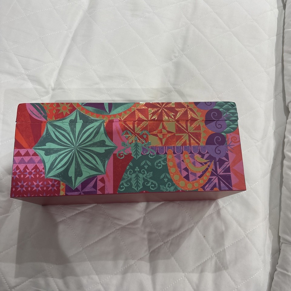 Fortnum & Mason Champagne and Truffles Gift Box / Hamper with Drawers ...