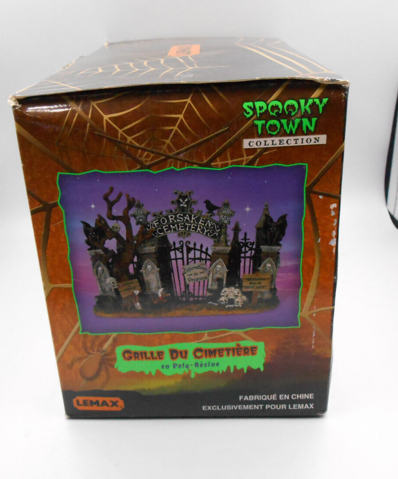 VINTAGE 2004 SPOOKY TOWN COLLECTION LEMAX POLY-RESIN CEMETERY GATE ...
