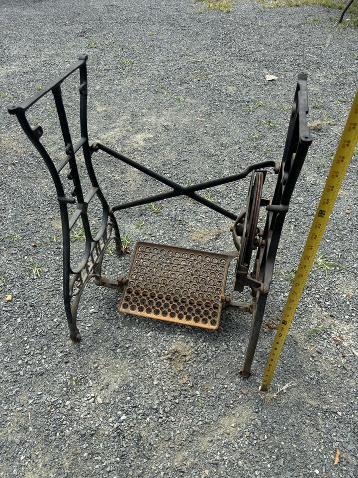Vintage White Treadle Sewing Machine Base Cast Iron Antique 1900s Table ...