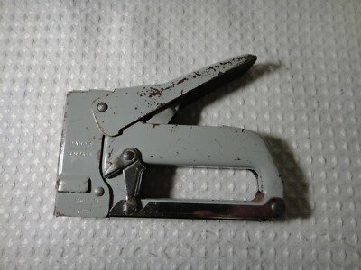 Vintage Swingline #101 Heavy Duty Staple Gun Tacker Handheld Stapler | eBay