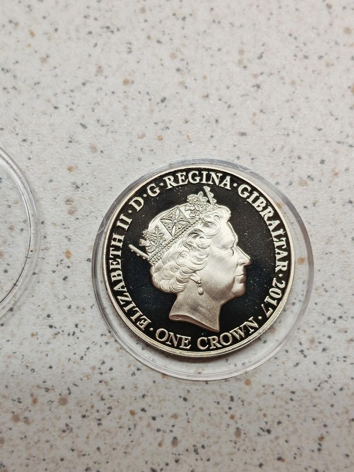 2017 Gibraltar One Crown Coin featuring Queen Elizabeth II | eBay UK