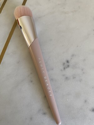 Fenty Beauty Full Bodied Foundation Brush 110 | eBay