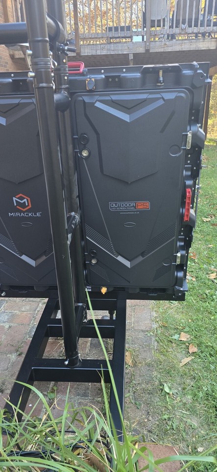 NovaStar LED Video Wall Panel Screen P5 Indoor/Outdoor- 6 PANEL 3x3 ft ...