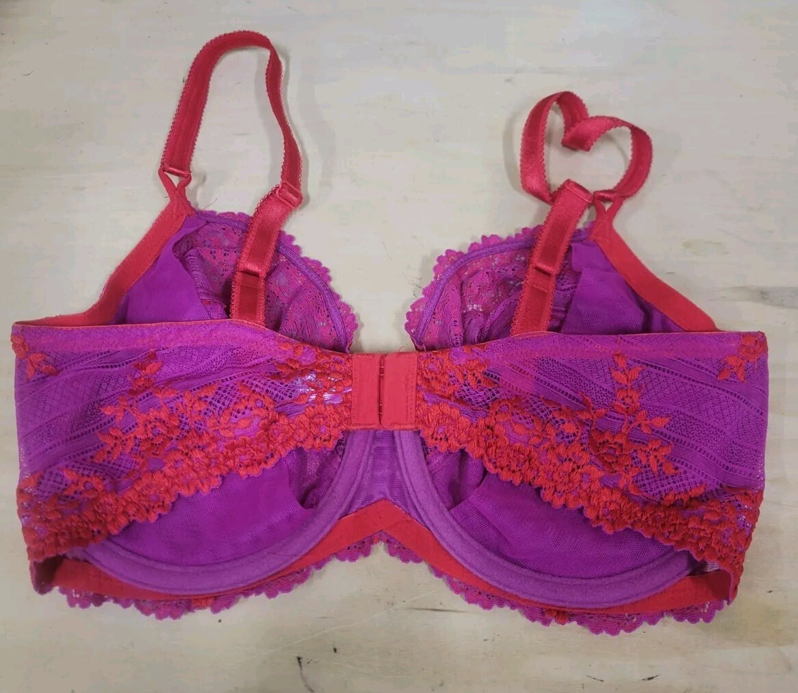 Wacoal Embrace Lace Underwire Floral Bra 38DD 65191 - Gem