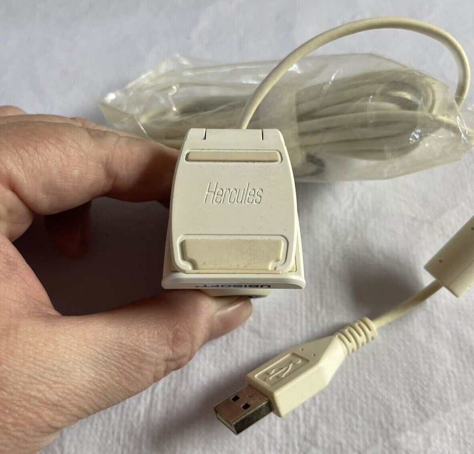 Ubisoft Hercules White Webcam Camera Motion Tracking Model WC04 pre ...