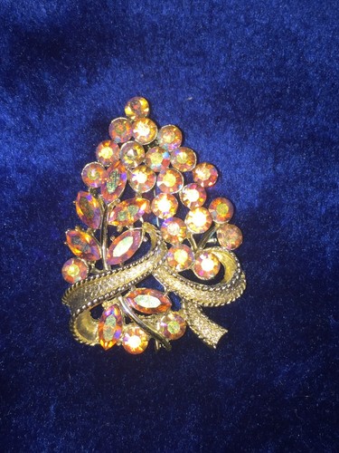 Beautiful Vintage Iridescent Rhinestone Gold Tone Brooch | eBay