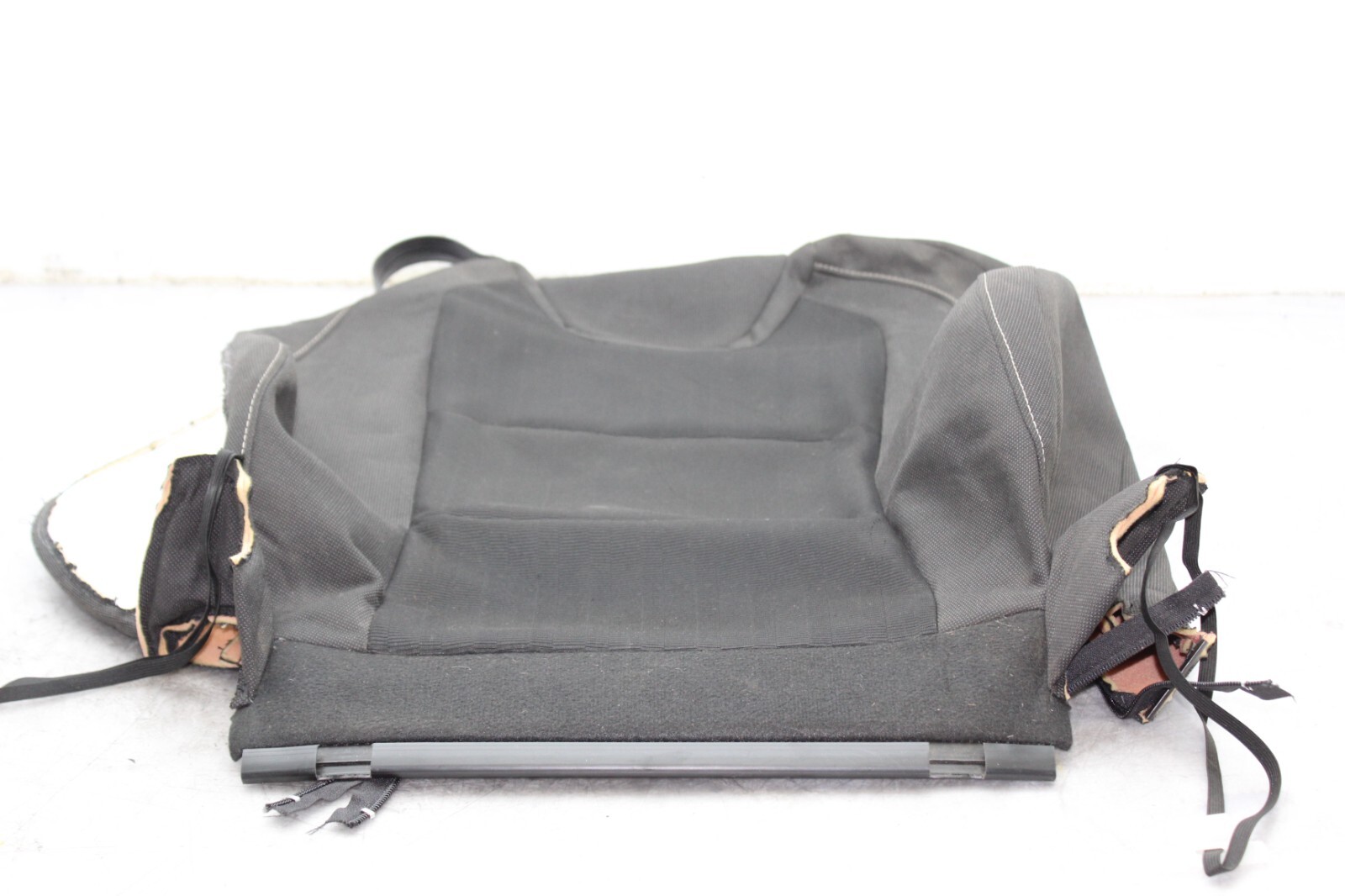 10-15 CHEVROLET CAMARO Front Right Passenger Upper Seat Cushion Cover ...