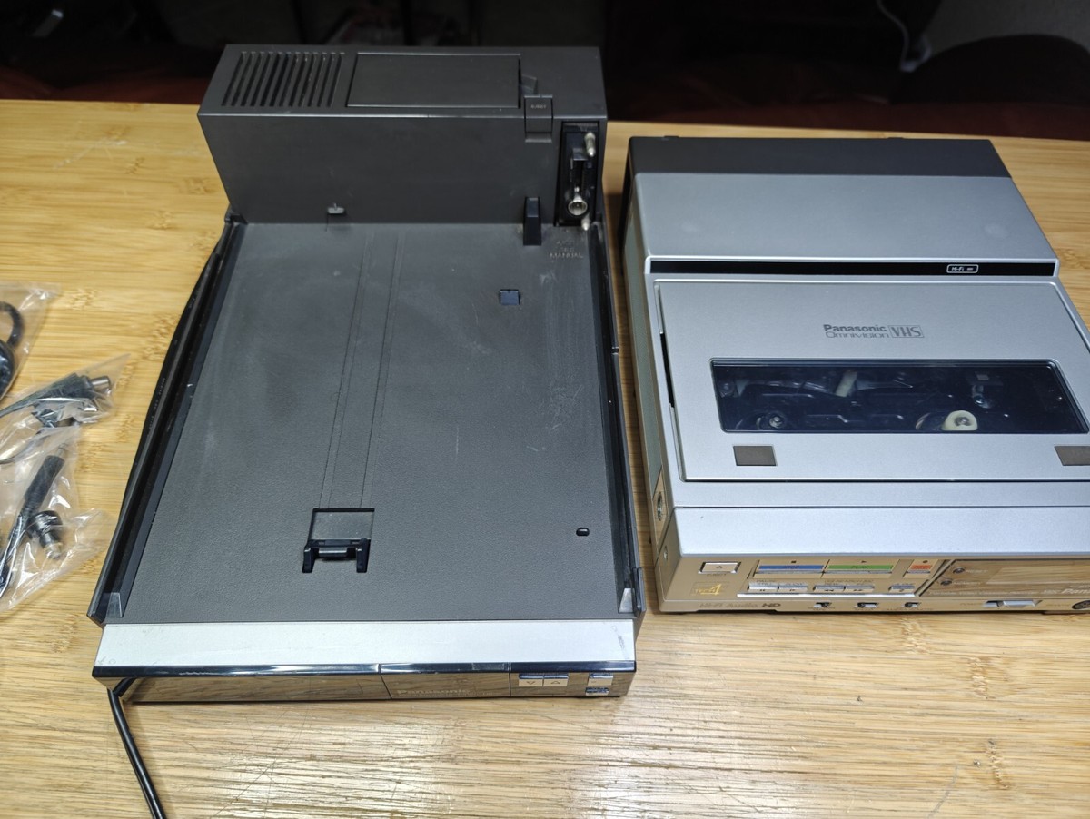 Vintage 1984 Panasonic PV-9000 & PV-A860 Portable Video Vintage 1984 Panasonic PV-9000 & PV-A860 Portable Video