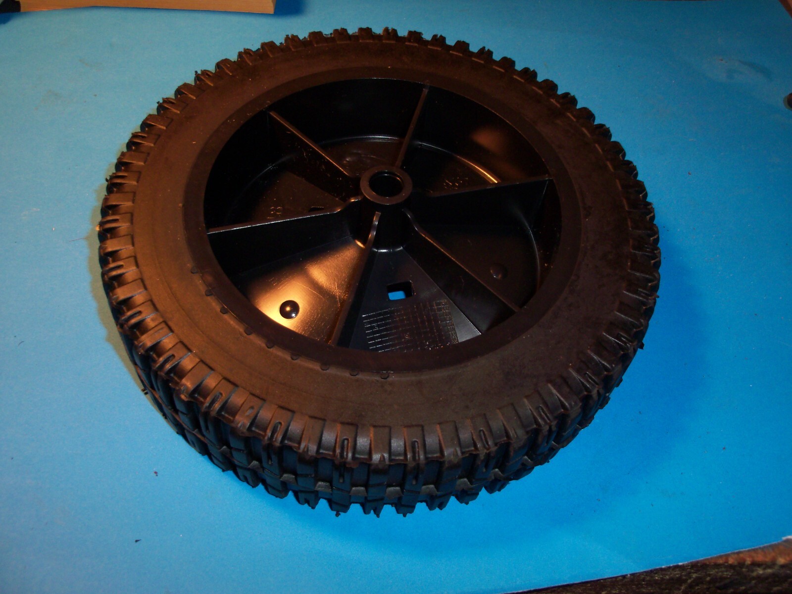 NEW Genuine CRAFTSMAN HUSQVARNA BLK WHEEL 9X2" OEM 582972801 WB1 | eBay