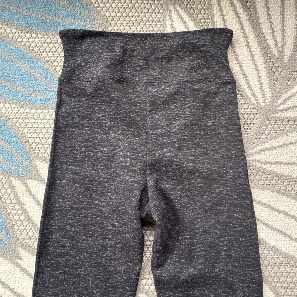 Assets Spanx Red Hot Label Structured Textured Black Leggings 2564 Sz ...