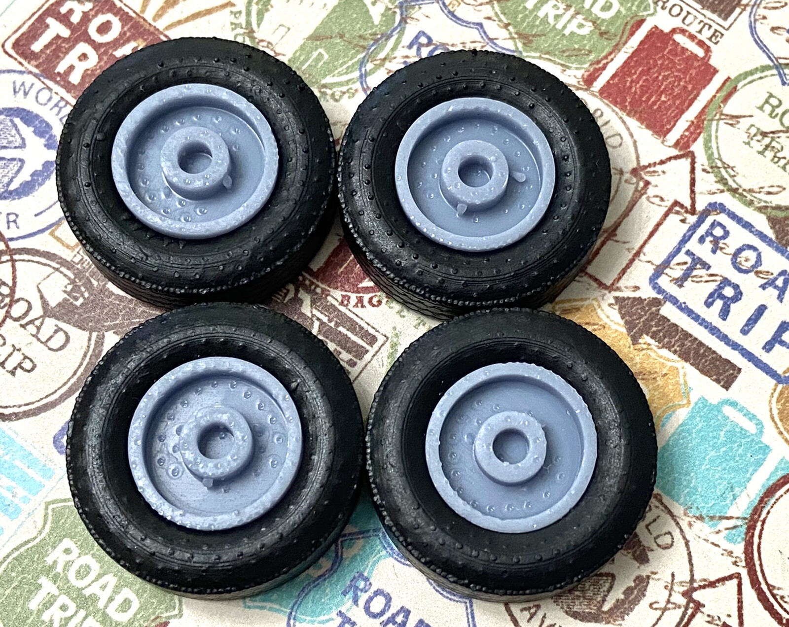 Resin 15-Inch “50’s Cadillac Sabre” Wheels, W/ Wide Whitewalls,1/24 1/ ...