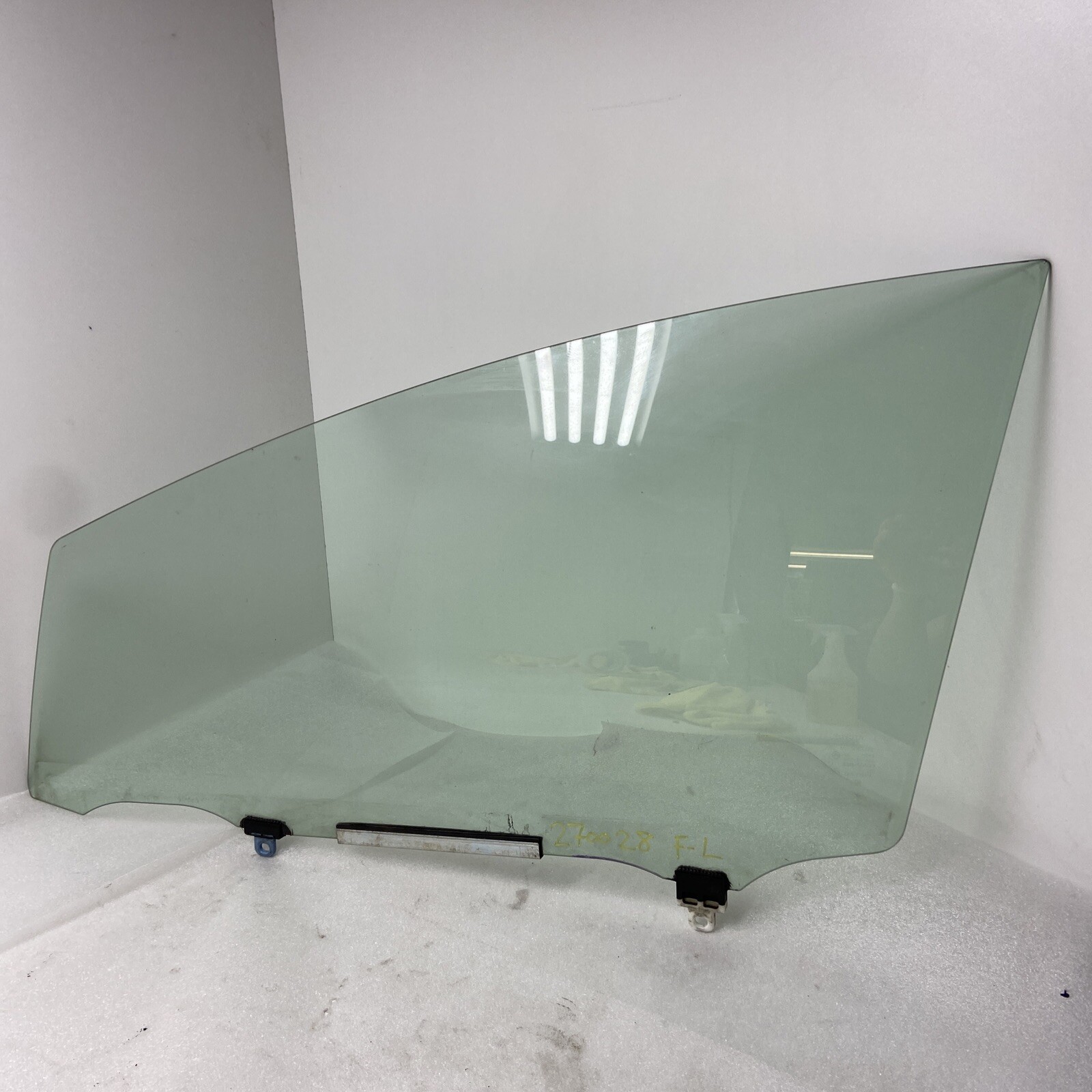 2010-2015 TOYOTA PRIUS LEFT DRIVER FRONT DOOR GLASS OEM | eBay
