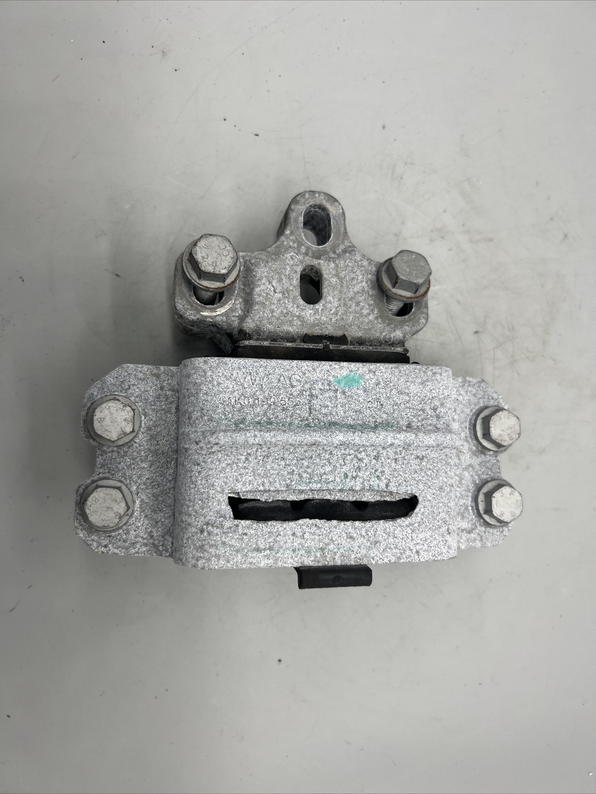 A45-906 2014 - 2018 VW JETTA LEFT TRANSMISSION ENGINE MOUNT OEM 1K0 199 ...