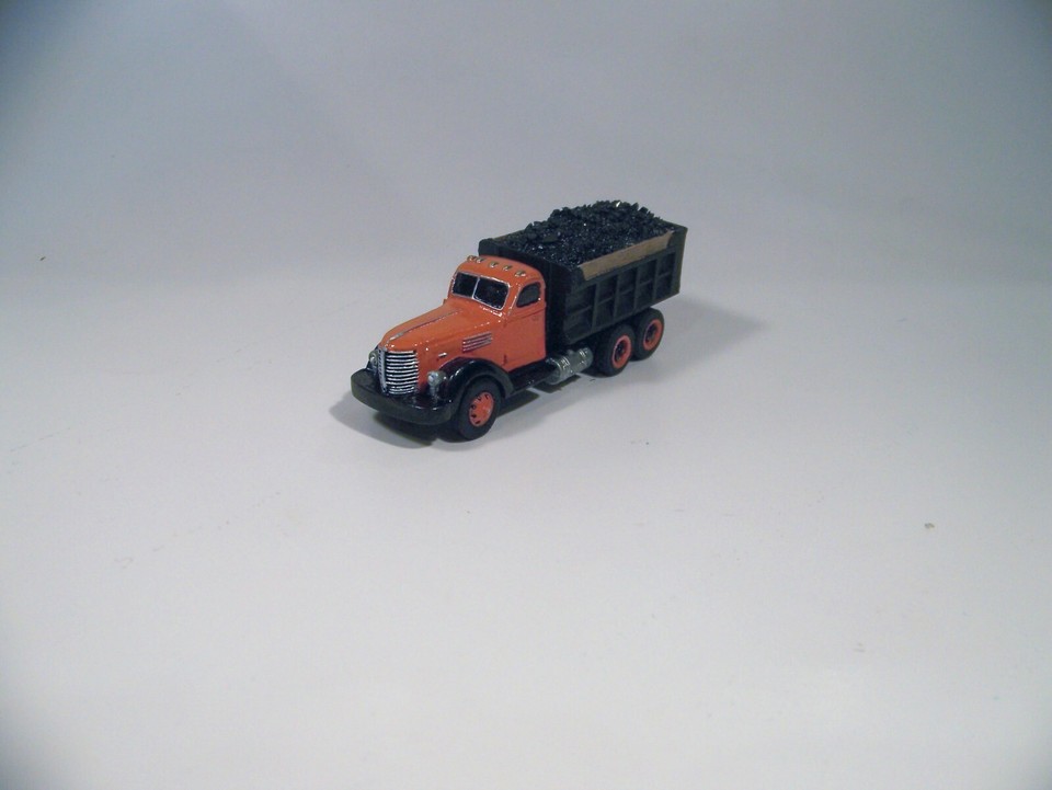 SMC-673 1947 International KB-12 Coal Truck HO-1/87 Scale (Clear Resin ...