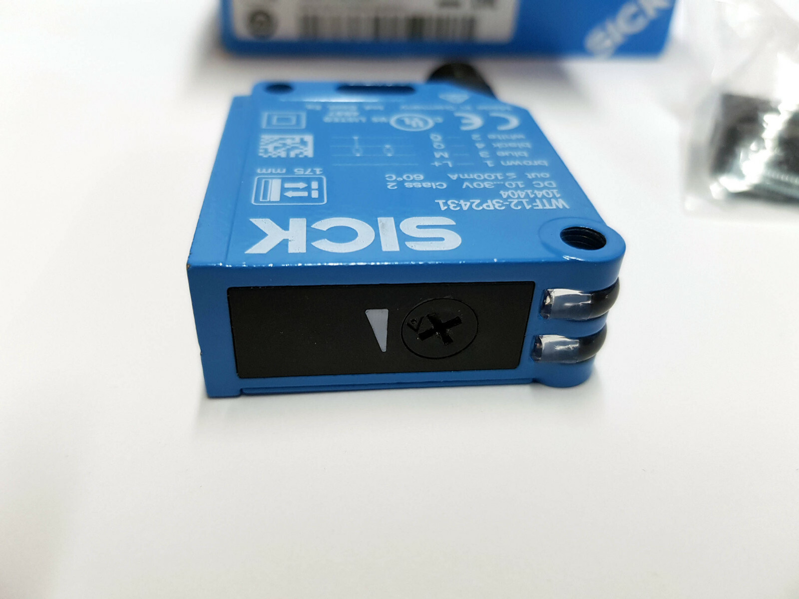 Sick+WTF12-3P2431+Photoelectric+proximity+sensor+Sn+175mm+PNP+Light ...