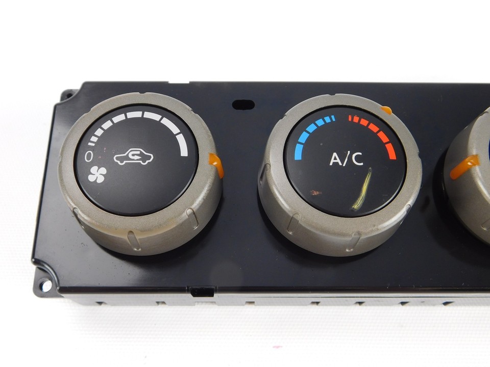 2004 - 2007 Nissan Titan AC Temperature Climate Control Unit 27500 ...