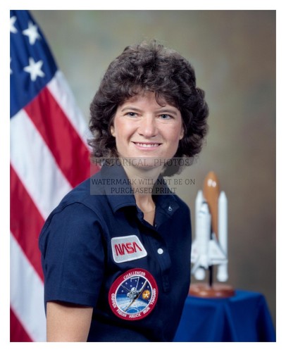 SALLY RIDE FIRST FEMALE NASA ASTRONAUT IN SPACE SHUTTLE CHALLENGER 8X10 ...