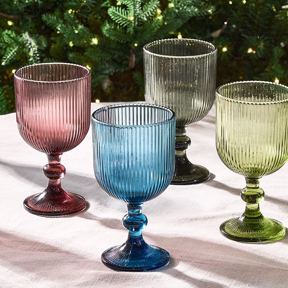 SET OF 2 4 WINE GLASS GOBLETS COLOURED CHRISTMAS GLASSWARE | eBay UK