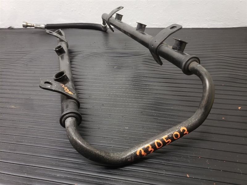 1998-2000 Dodge Caravan 3.3L & 3.8L Fuel Injector Rail OEM 4612217AB | eBay