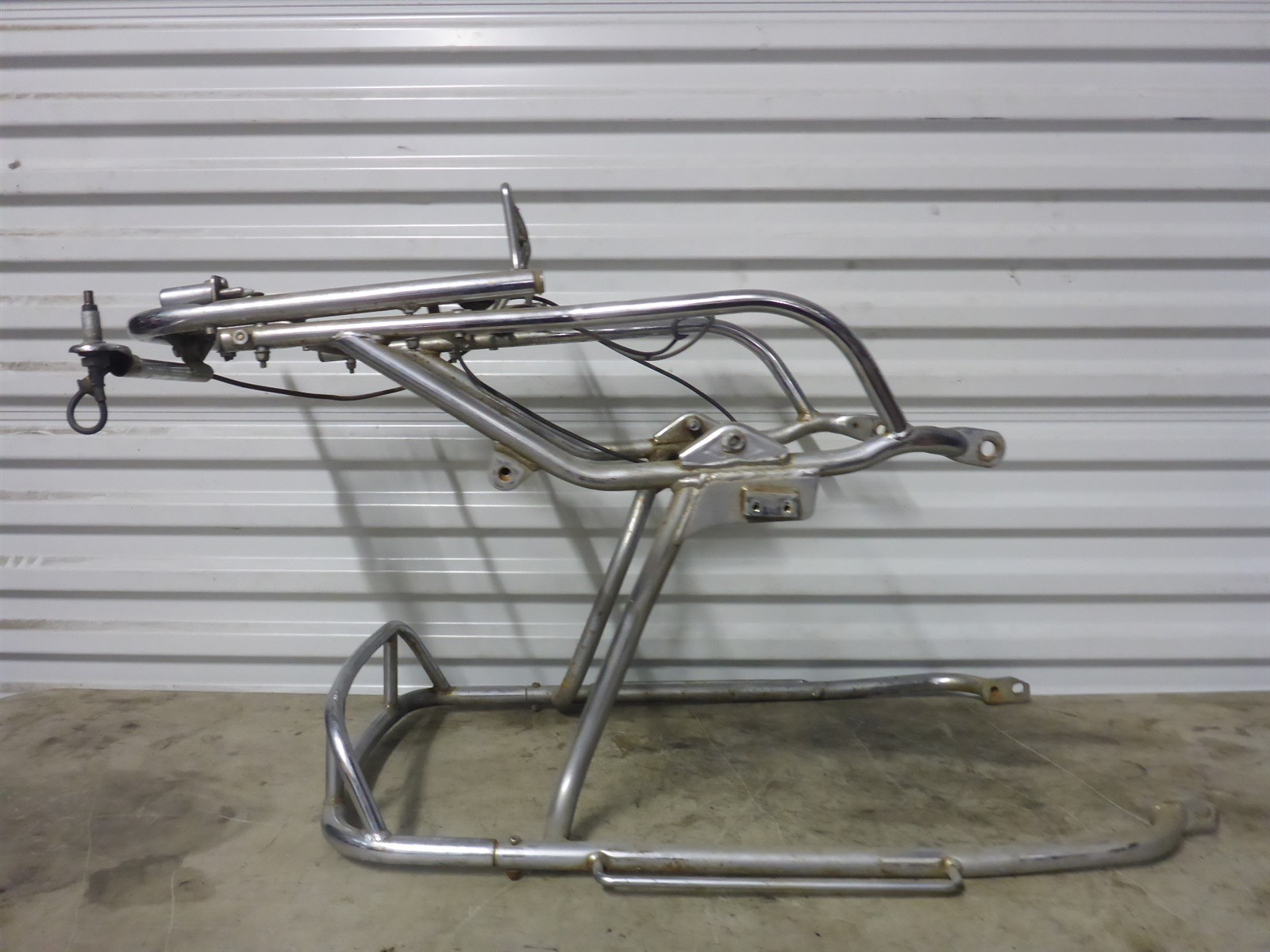 82 Honda Goldwing GL1100 GL 1100 Trunk Mount Bracket Rear Brace Guard ...