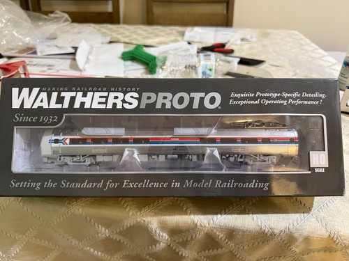 HO SCALE Walthers PROTO 85' BUDD AMTRAK METROLINER SNACK BAR COACH PH1 ...