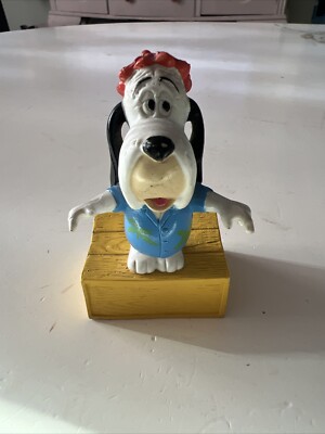 1989 Turner Entertainment 3" Droopy Dog Standing On Box Figurine Warner ...