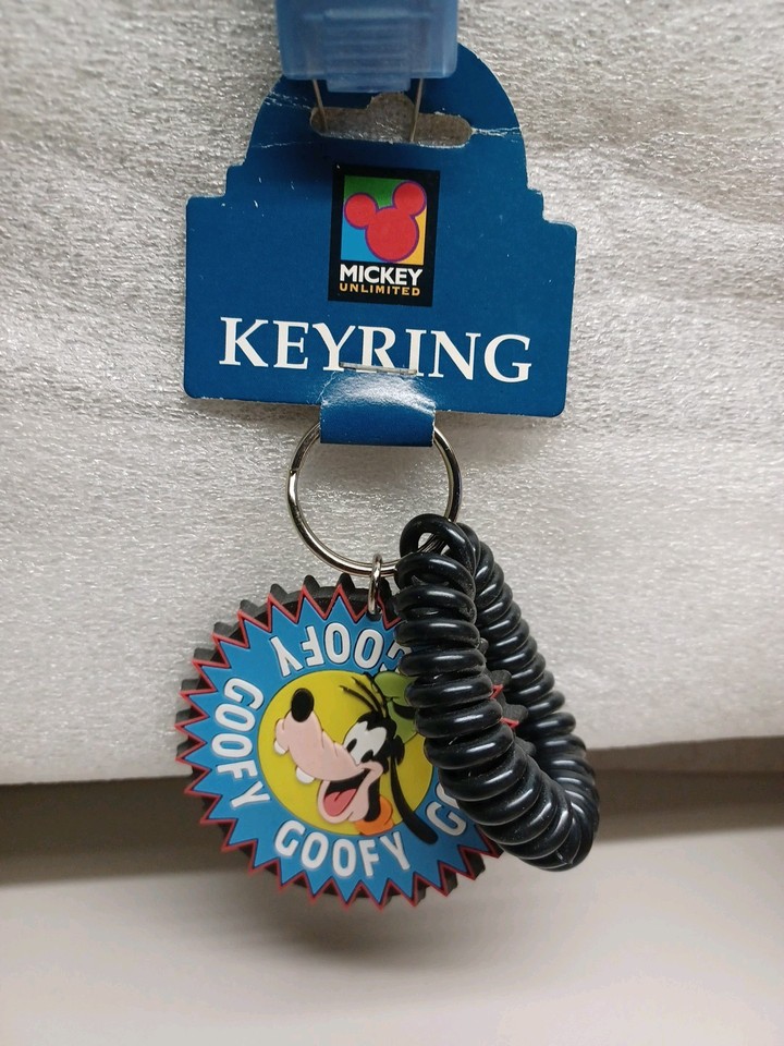 1997 Disney Mickey Mouse Lunchbox Vtg. Goofy Theme Characters Keychains Pad READ | eBay