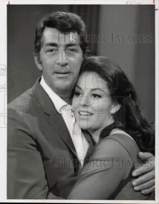 1966 Press Photo Gail Martin with her father Dean Martin - lry07858 | eBay