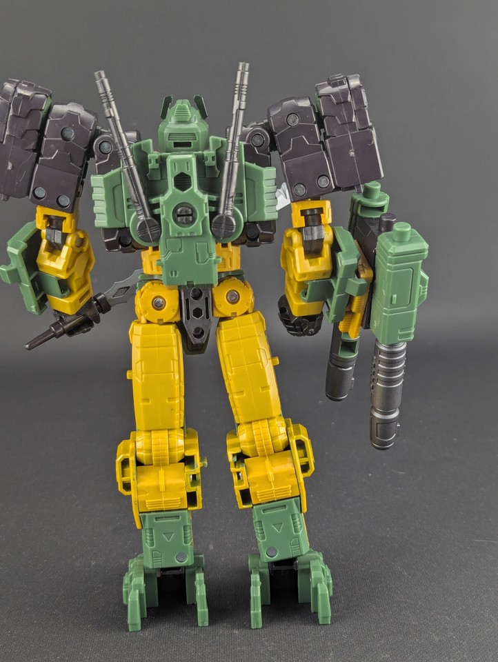Transformers Legacy United Bludgeon complete Hasbro Deluxe Doom 'N ...