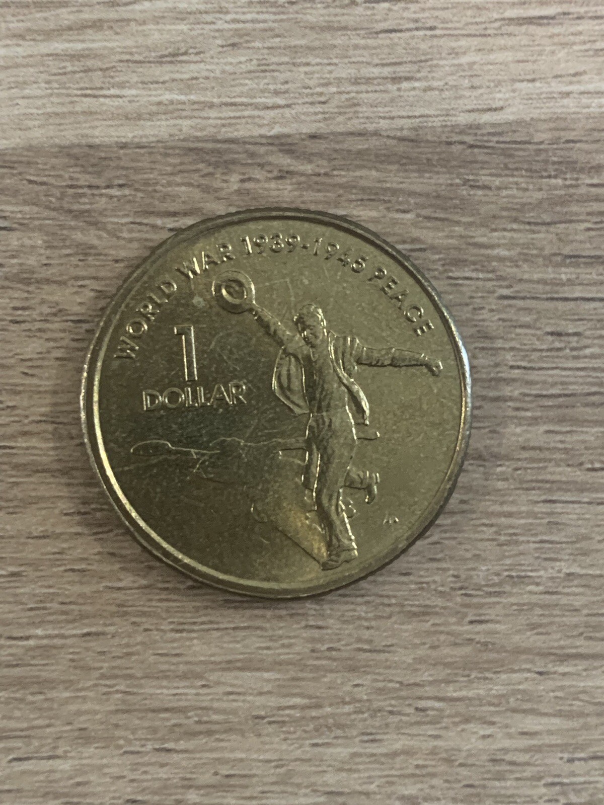 Rare Strike & Worm 2005 $1 Dollar Australian Coin 2005 IRB World War ...